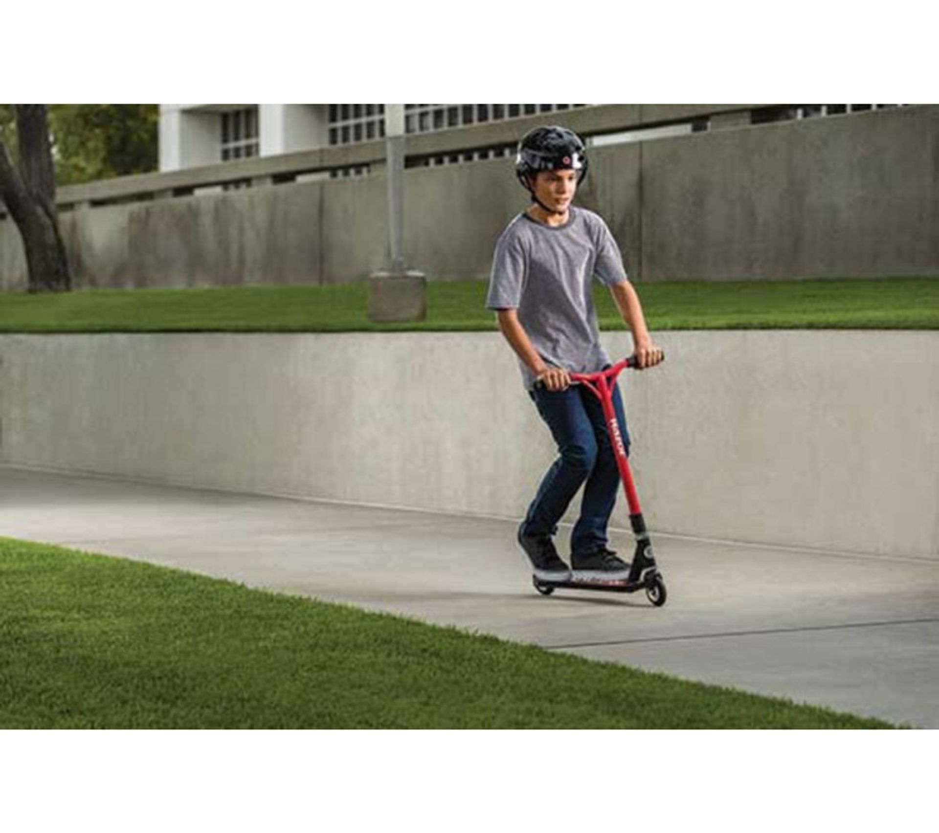 Razor Beast V6 - Trottinette Freestyle - Noir/rouge - Toute l'offre ...